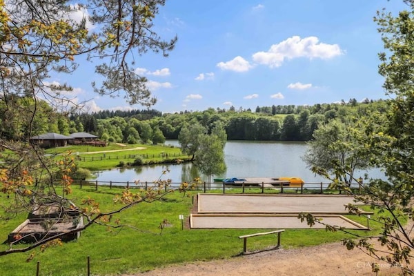 Accès Direct Au Lac | Chalet Mitoyen + Terrasse - Limousin