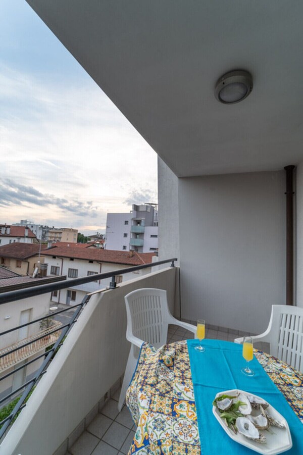 Casa Vacanze Fresca E Moderna Per Un Soggiorno Confortevole - Lignano Sabbiadoro