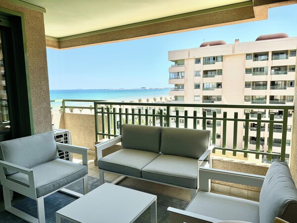 Charming 2-bedroom Beach Apartment In Patacona | Ac, Wifi & Parking - Moncada