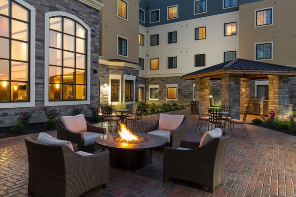 Studio Suite | Great For Business Travelers! Free Wi-fi + Parking On-site - El Dorado Hills
