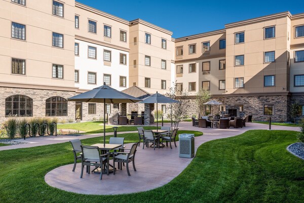 Comfy Suite | Free Breakfast, Free Wi-fi, Indoor Pool And Hot Tub - Altoona, WI