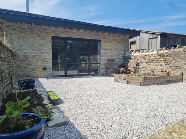 The Potting Shed - Dog Friendly Cottage With Fields To Roam Near Glastonbury - Dorset