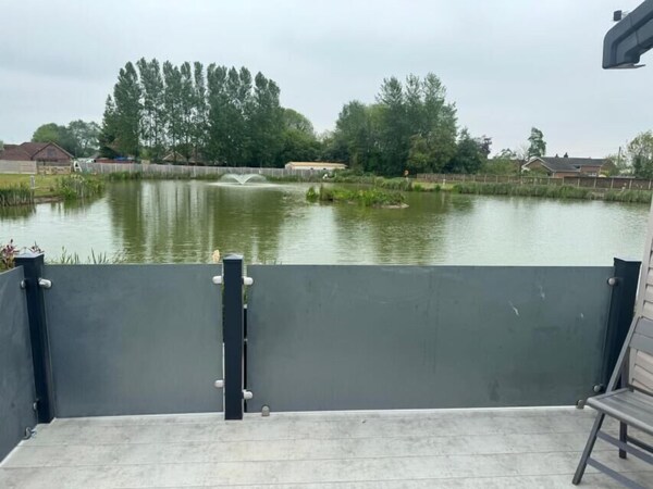 Luxury Lakeside Lodge 2 - Lincolnshire