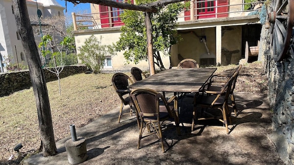 Appartement Canari Avec Jardin. Entre Mer Et Montagne. Animaux Acceptés! - Plage de Nonza