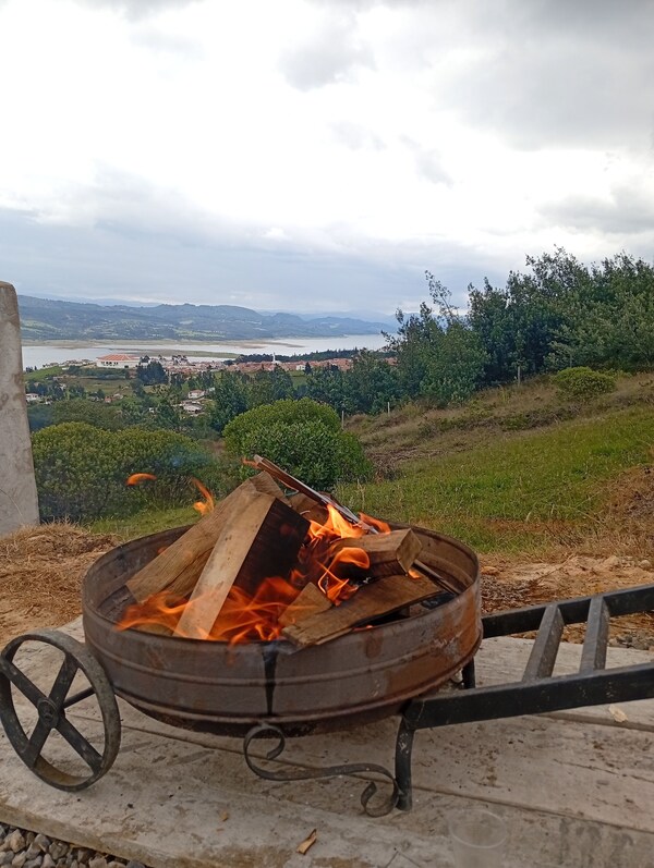 Hotel Hacienda Montepardo. La Mejor Vista De Guatavita Y El Embalse Del Tomine. - Guasca