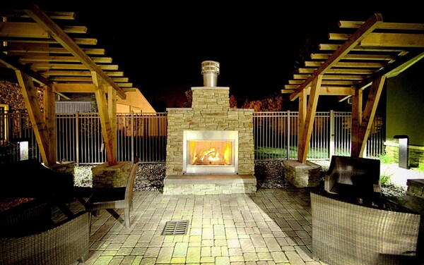 Free Breakfast. Pool & Hot Tub. Gym. Near The Minot Air Force Base! - Minot, ND