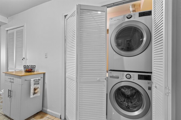 Cozy Finished Basement With 1-bedroom, Living Space Ac, Wifi In Charming Laurel - Columbia, MD