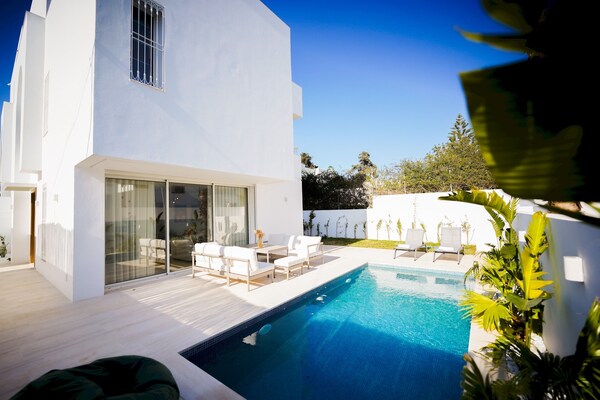 Villa Apollon:  Seaside And Luxurious - Sidi Bou Saïd