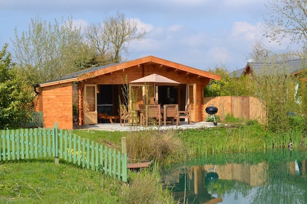 Willow Lodge At Welhams Meadow - Suffolk