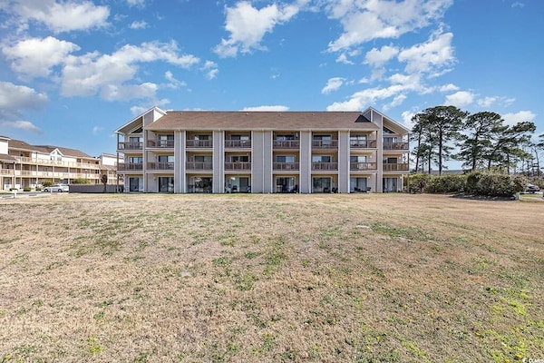 Cozy 1-bedroom Condo With Ac, Wifi In Charming Little River. 3 Miles From Beach. - Little River, SC