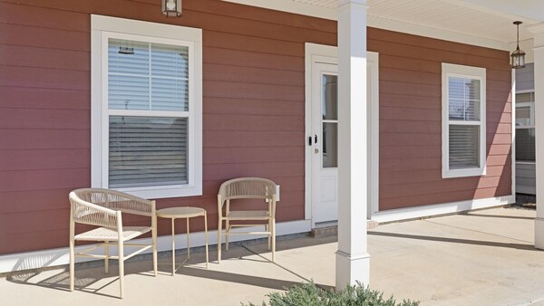 Barsala L Modern 2bd Cottages Near Huntsvilles Best Spots - Huntsville, AL