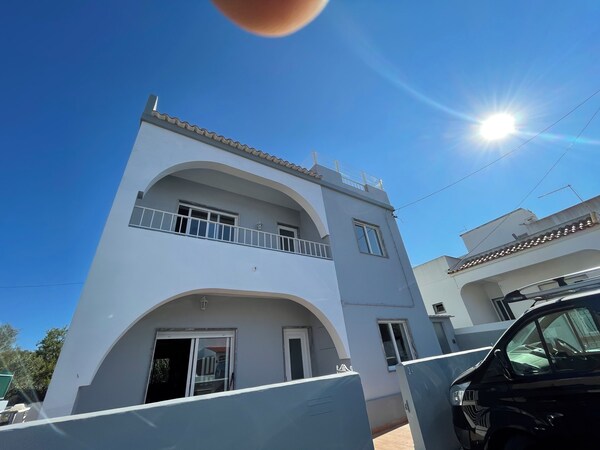 Cosy Villa -  8 People - Close To The Beach - Alvor