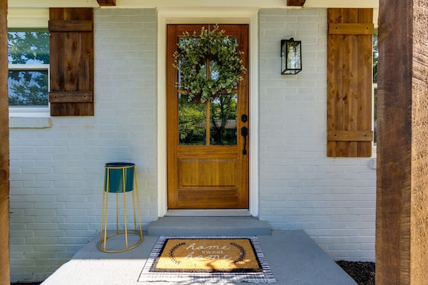 Cozy & Tasteful 3br Cottage Walkable To Downtown - Franklin, TN