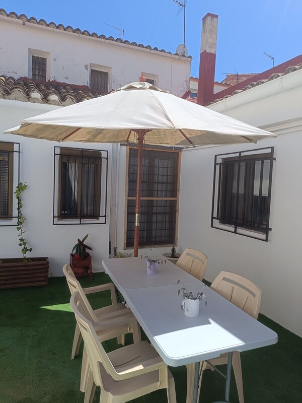 Casa Rural Alegría, Un Hogar En La Montaña Y Cerca De La Playa - Utiel