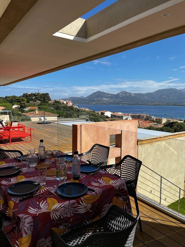 Villa Avec Vue Panoramique Sur La Baie - Calvi