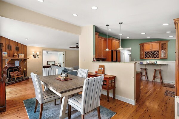 Beautiful 3 Bedroom House In Ocean Pines Just Minutes Away From The Beach! - Ocean Pines, MD
