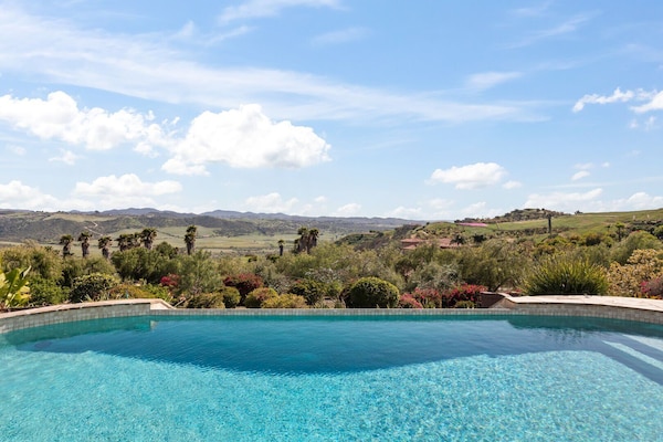 Monserate | Wine Country W Infinity Pool + Views - Fallbrook, CA