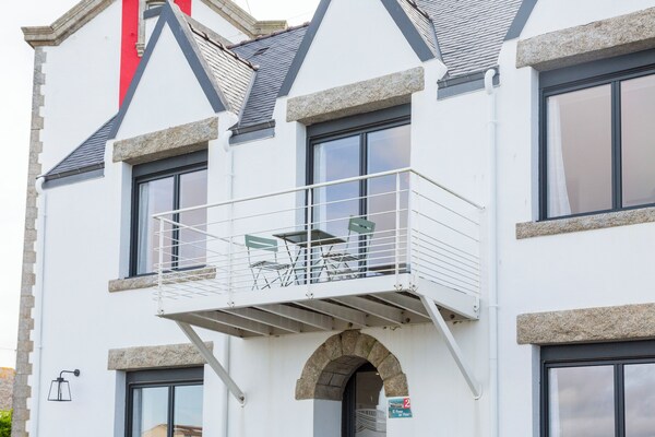 Ferienhaus 'Ti Penn Ar Porz - Vue Port' Mit Meerblick, Privater Terrasse Und Wi-fi - Guilvinec