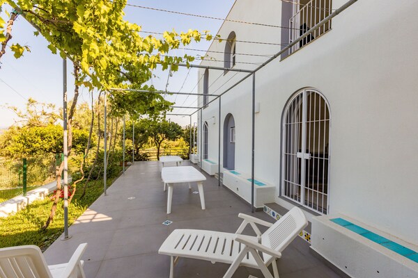 Villa 'Tina' Mit Wi-fi Und Klimaanlage - Gioiosa Marea