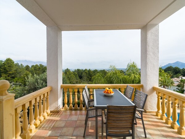 Villa In Pedreguer Mit Strandblick & Pool - Orba