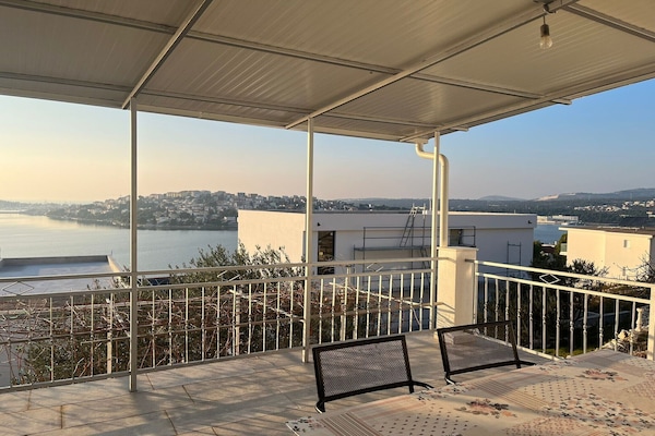 Well-located Apartment In Rogoznica - Primošten
