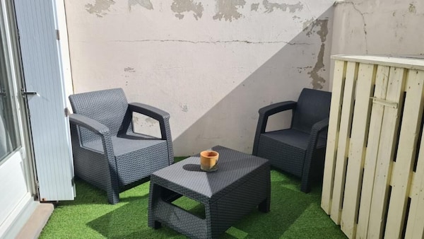 Lamartine : Une Terrasse Dans Le Centre ! - Nantes
