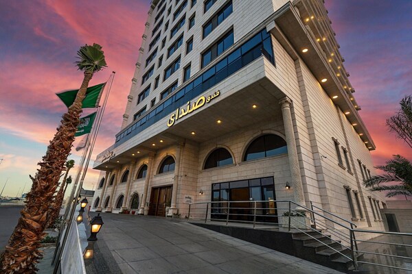 Deluxe King Escape In Heart Of Jeddah - Jeddah