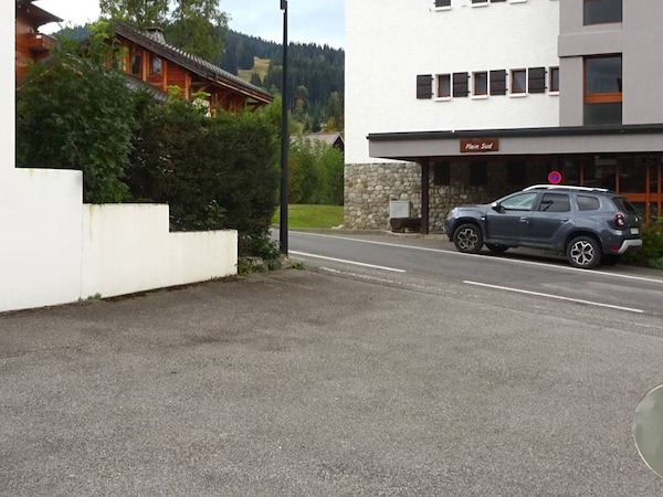 Spacious 6-room Apartment For 13 Central Location, Near Slopes, Wifi, Linens Included In Winter - Samoëns