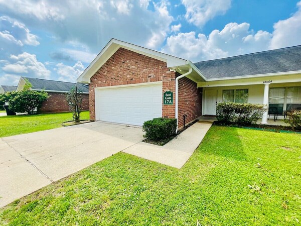 Eastgate 17a Beautiful Townhouse - Hammond, LA