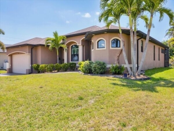 Welcome To Your Perfect Seasonal Getaway! - Englewood, FL