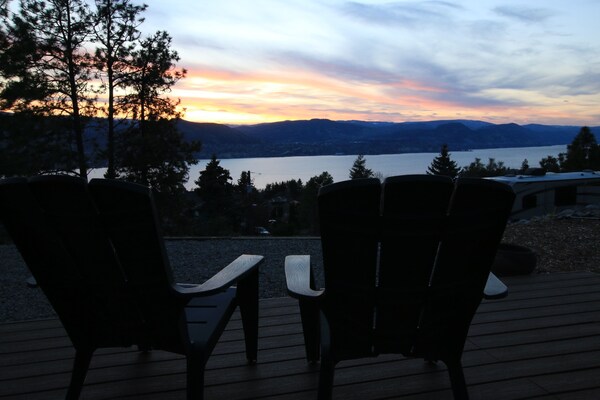 Private Suite With Amazing Lake View - Naramata