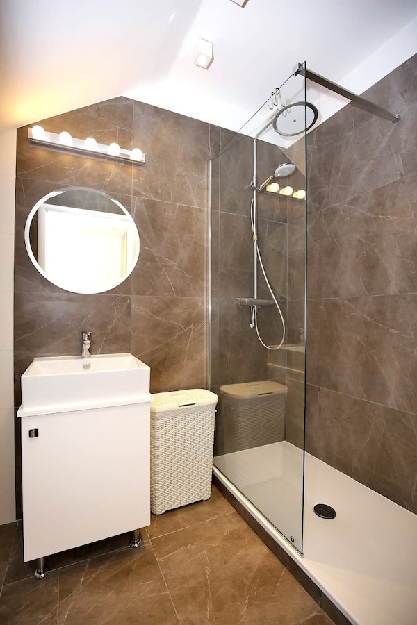 Cozy House With Fantastic Views & Heated Pool, Close To The Beach, Pag - Pag