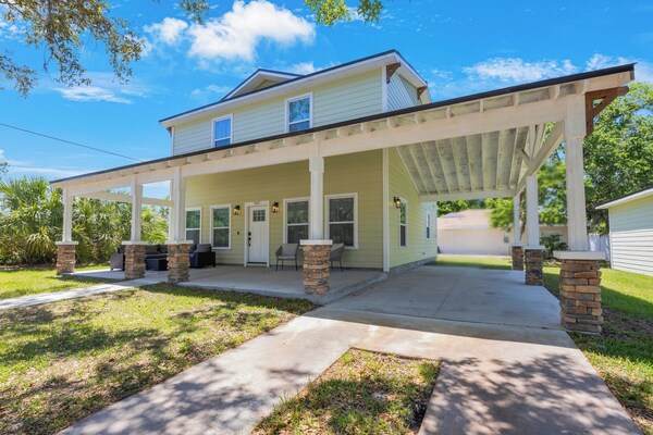 Charming, Cozy, Family Friendly - Close To Downtown/sponge Docks/beaches/trails - Tarpon Springs, FL