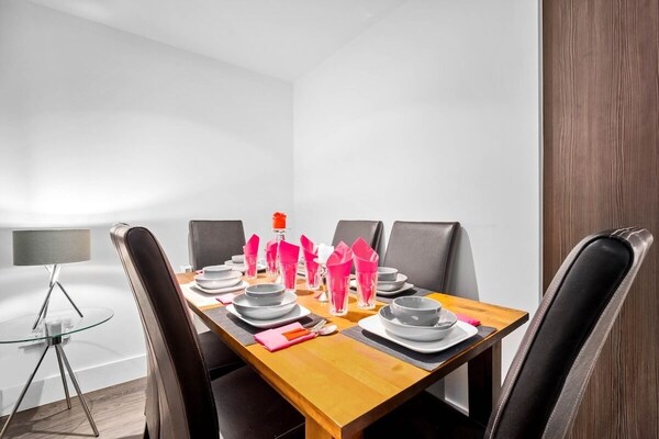 2bedroom 2bath 4bed  Flat For 6guest With Parking - Villa Park