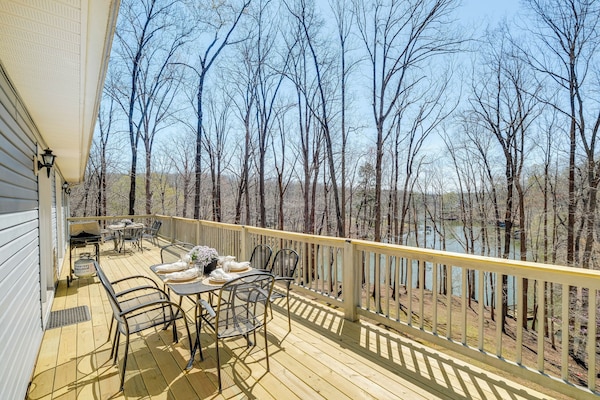 Fish, Boat & Hike: Lakefront Home W/ Game Room! - Smith Mountain Lake, VA