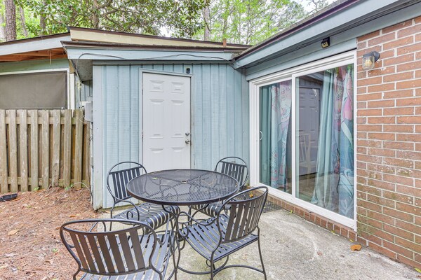 2 Mi To Coligny Beach: Hilton Head Home W/ Patio - Bluffton, SC