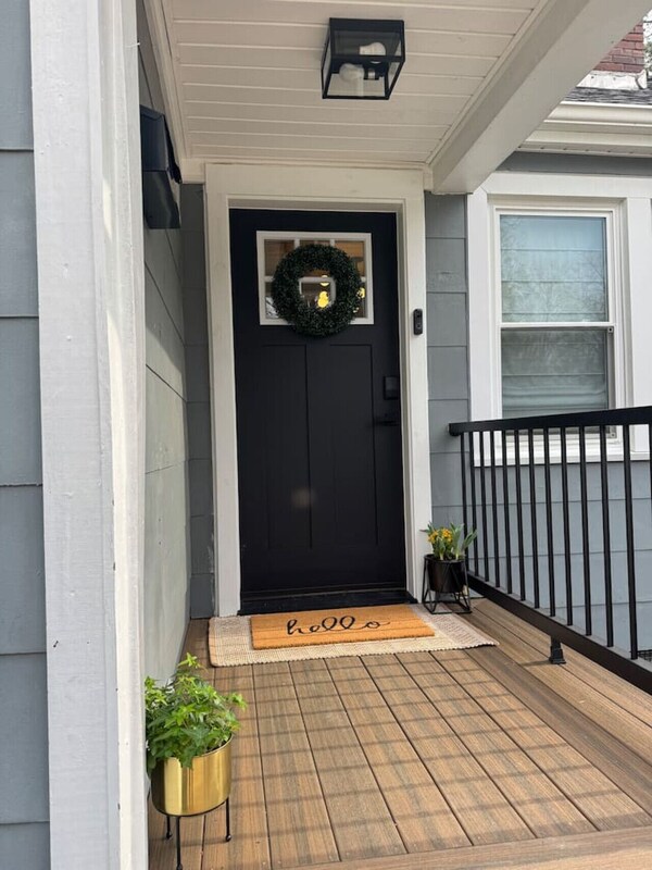 Upscale 2-bedroom Duplex, Steps From Everything! - Greenwood, SC