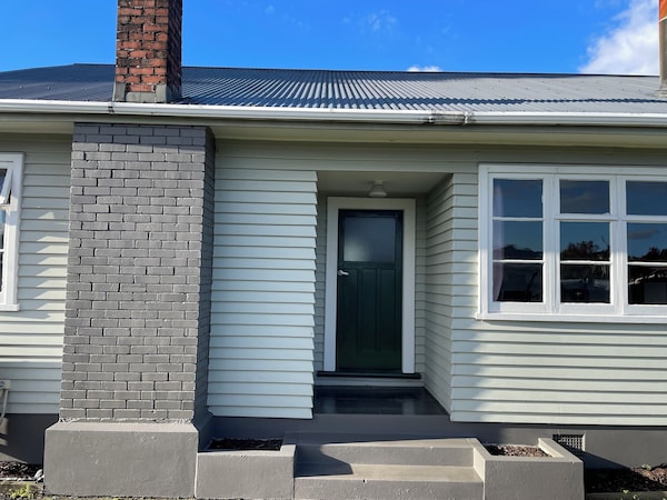 Reefton - Relaxed West Coast Getaway - Close To Town - Pet Friendly - Reefton