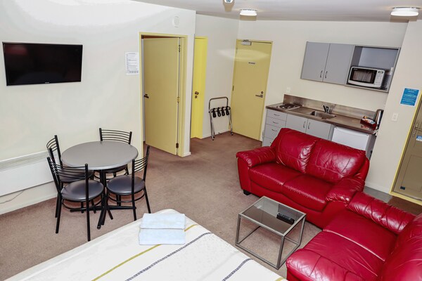 Christchurch City Central- One Bedroom Family Unit - South Island