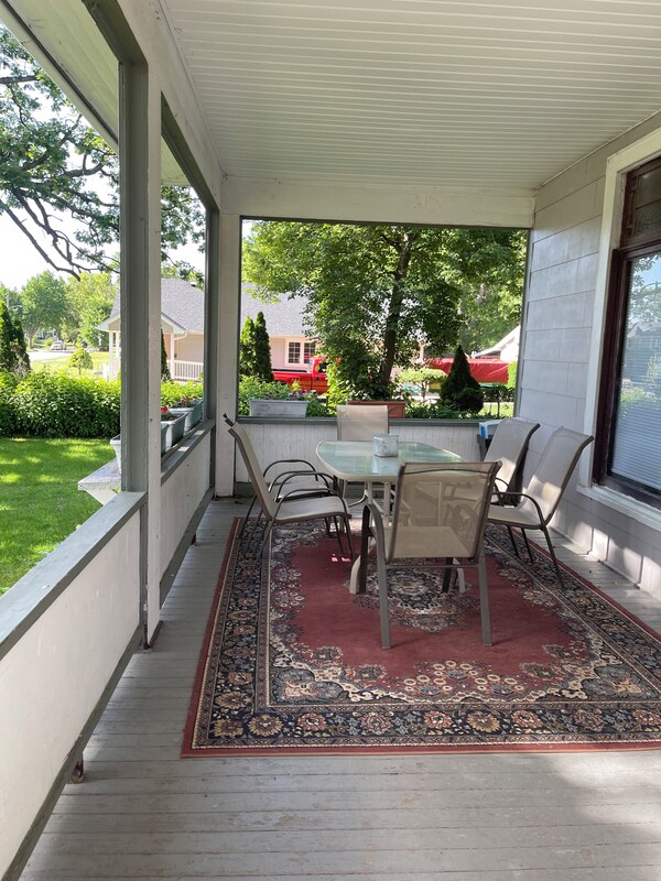 2-bedroom 19th Centry Victorian Apartment  Des Moines With Ac, Wifi - Des Moines, IA