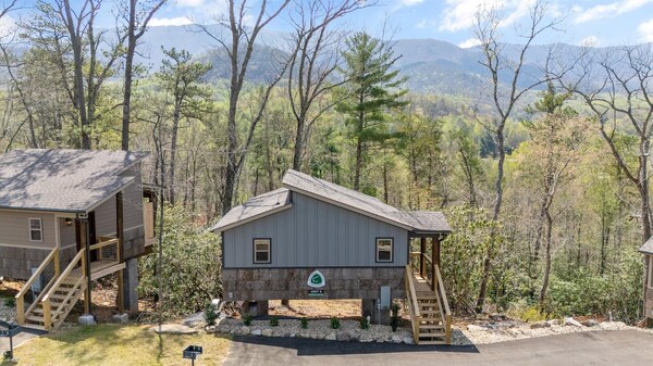Hot Tub Treehouse Cabin #6 | 24 Min To Gatlinburg - Cosby, TN