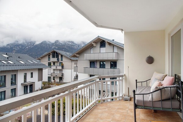 Appartement "Zum Wohlfühlen" Avec Vue Sur Les Montagnes, Terrasse Privée Et Wi-fi - Garmisch-Partenkirchen