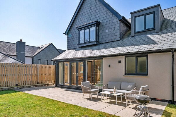 Charming Home In Salcombe Near Sandy Beaches - Salcombe
