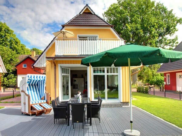 Vacation Cottage Tomis Fischerkate - Darß