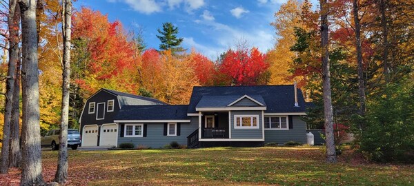 Beautiful White Mountains Home W/sauna, Firepit And Gameroom - Waterville Valley, NH