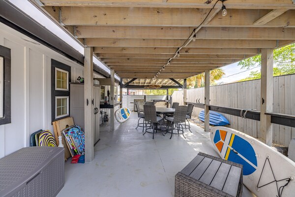 Bayview Cottage - Sun Deck, Pool, And More! - Panama City