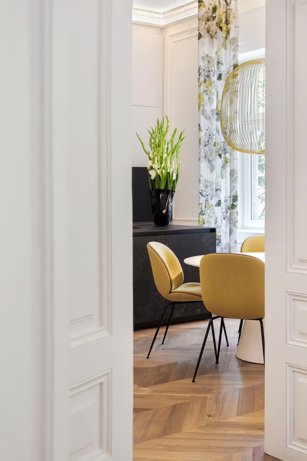 Le Chic  Timeless Elegance In The Heart Of Ljubljana - Ljubljana