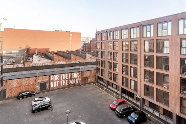 Modern Digbeth Flat 5 Minutes From Broad Street. Sleeps 4! - Birmingham City University