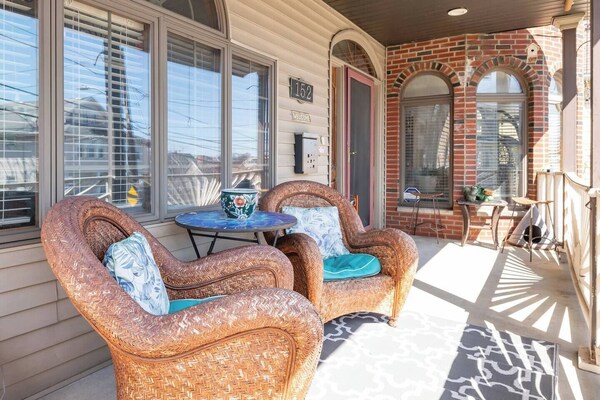 Comfortable & Spacious Luxury Home W/ Chefs Kitchen Only 15 Mins To Boston - Salem, MA