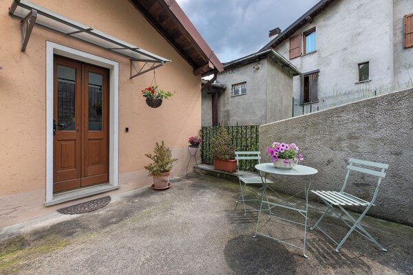 Ferienhaus 'Casa Martino' Mit Blick Auf Den See - Menaggio